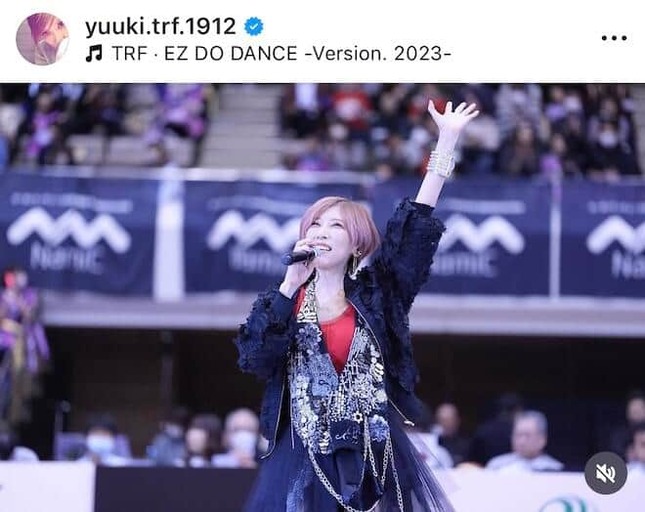 かっこよすぎ...TRFボーカル・YU-KI58歳、カリスマ健在 破壊力抜群ド派手ピンク髪にファン熱狂: J-CAST ニュース【全文表示】