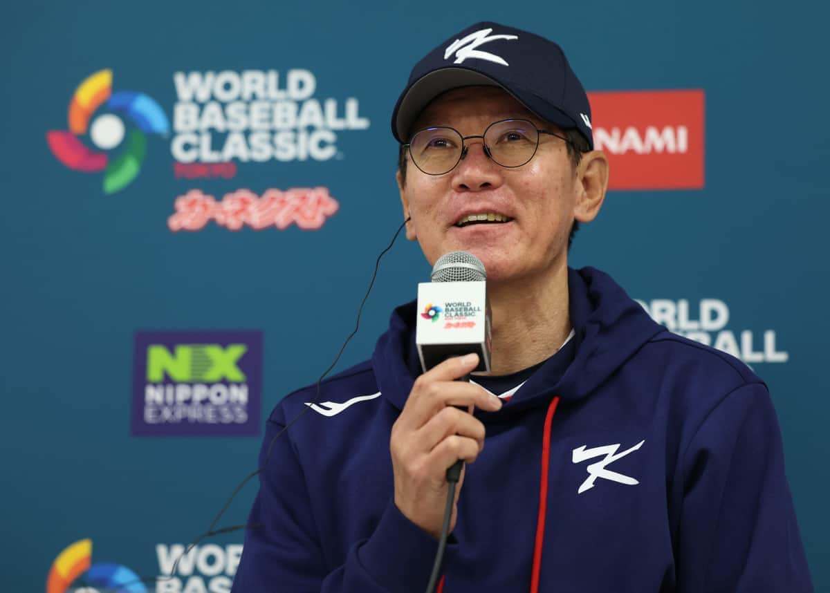 「超絶似てる」「角度最高」 人気芸人のWBC韓国代表監督のモノマネがそっくりと話題に: J-CAST ニュース