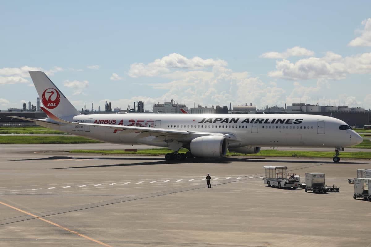 JAL国内線「搭乗順」変更で「50秒」短縮―窓側席の順番早くなり、搭乗橋の使い方も変化 国内線46％で変更: J-CAST ニュース