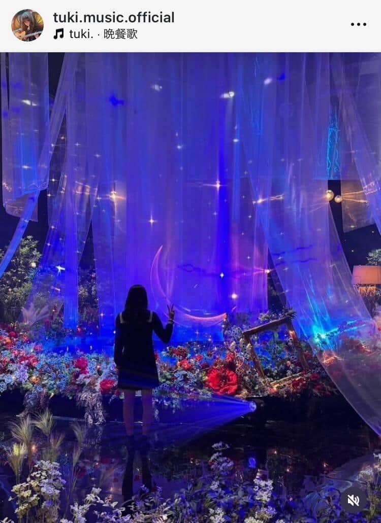 NHK紅白盛り上げた「素顔非公開」tuki.「冬休みの宿題やってない」 ひねり出した「妙案」とは: J-CAST ニュース