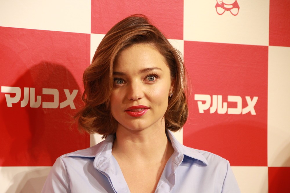ミランダ・カー再婚 お相手はスナップチャットCEO: J-CAST ニュース