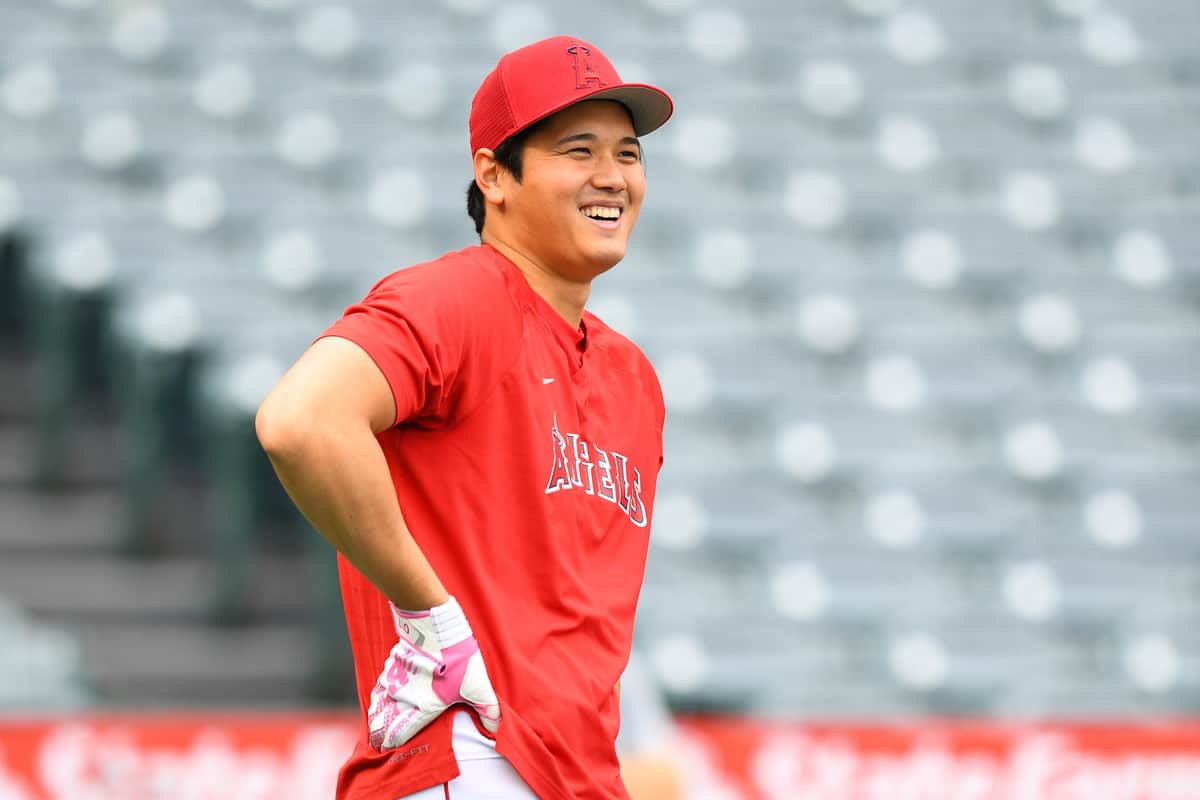 美人チアに囲まれた大谷翔平が... まさかの気遣いにSNS絶賛「紳士」「流石スーパースター」: J-CAST ニュース【全文表示】