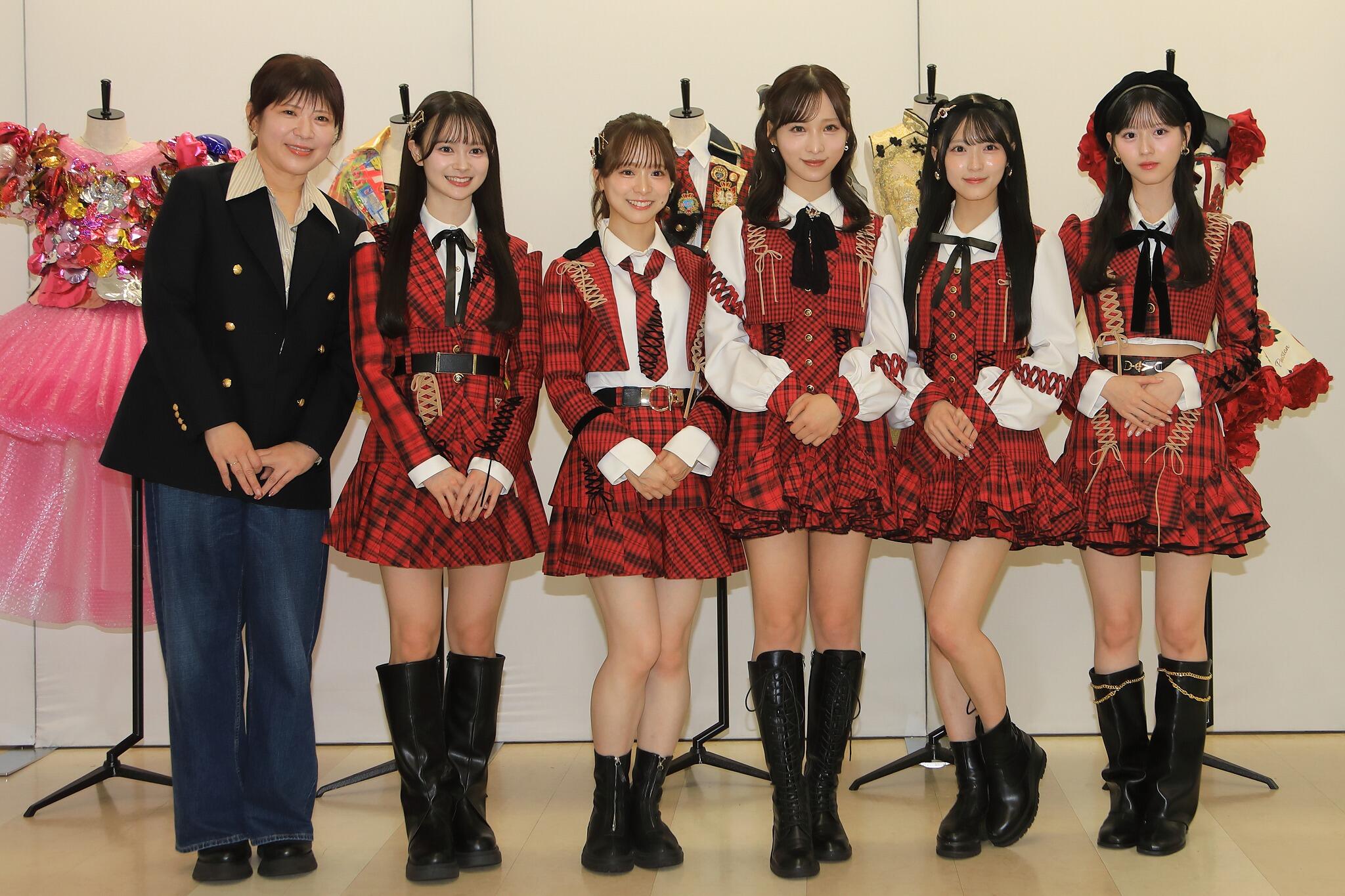 AKB48小栗有以、前田敦子の衣装着て「すごくパワーを感じる」 衣装展開幕で熱弁: J-CAST ニュース【全文表示】