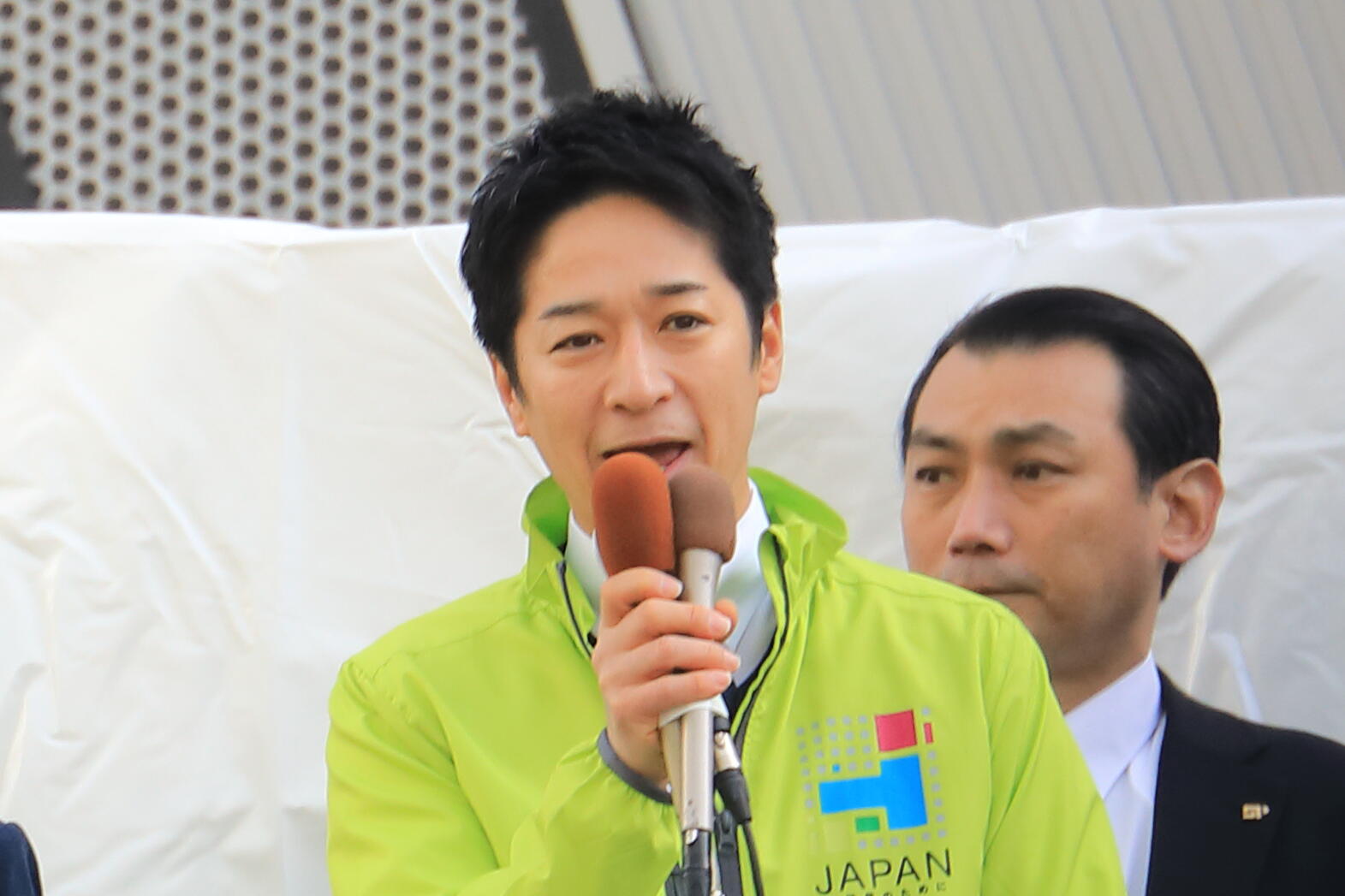 自民候補「消費税12%」発言で大騒ぎ 本人も維新も火消しに走る: J-CAST ニュース【全文表示】